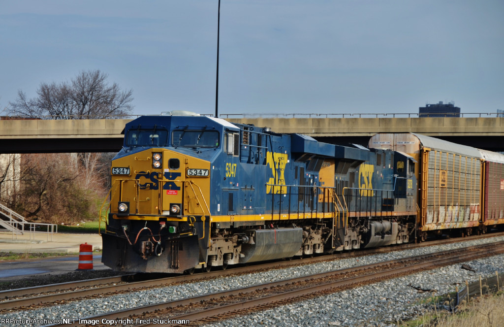 CSX 5347 west.